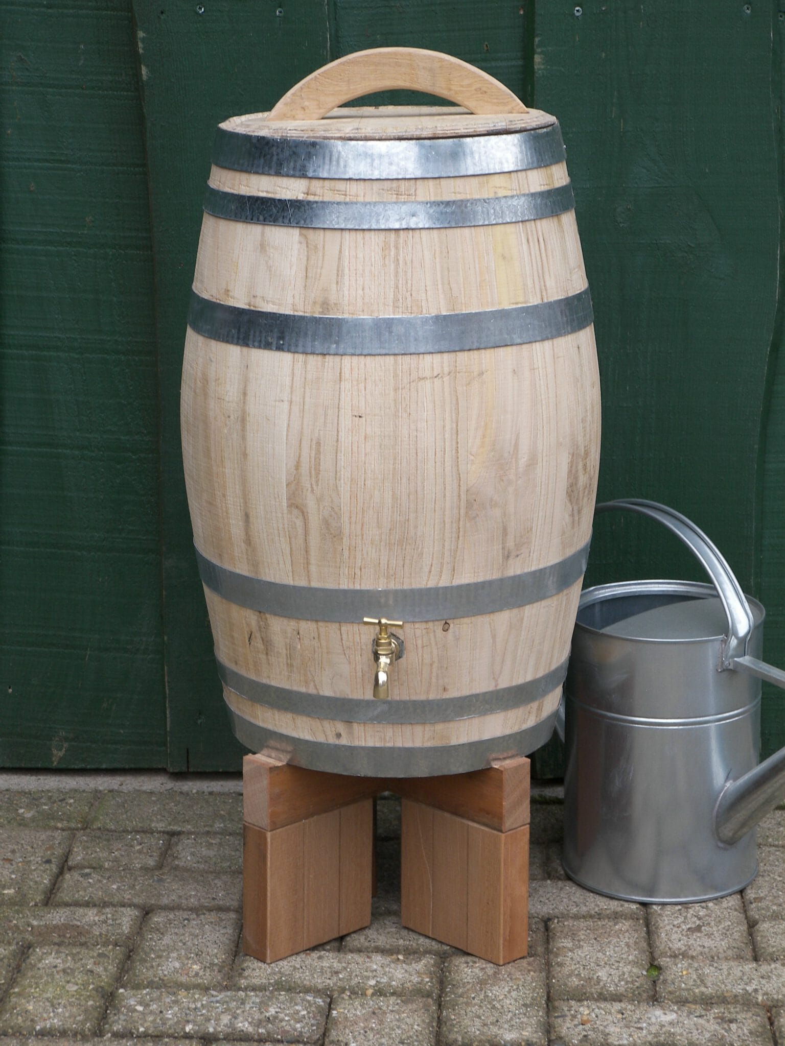 Regenton met kraan en houten verhoger (50L) - rondomton.nl