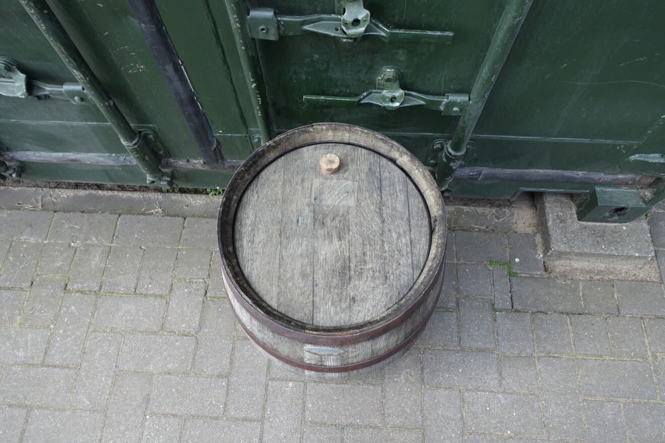 Eiken tonnetje Old look vaste deksel 64L - rondomton.nl